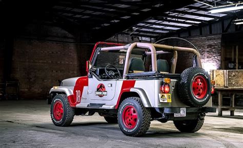 Jeep Cumple El Sueño De Muchos Amantes De La Película Jurassic Park