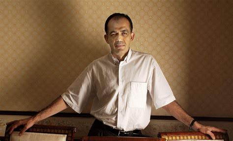 Syed Mokhtar Pertimbang Jual Sebahagian Mmc Port