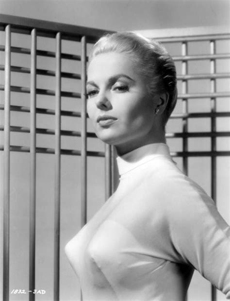 Martha Hyer 1950s 9gag