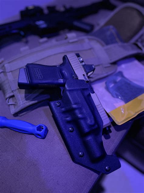 New Holster Kinda Hard To Reindex Even After Loosening Screws Any