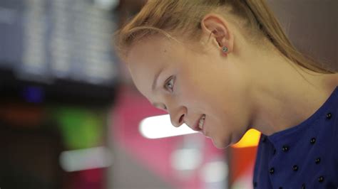 Woman Using Touchpad 28283252 Stock Video At Vecteezy