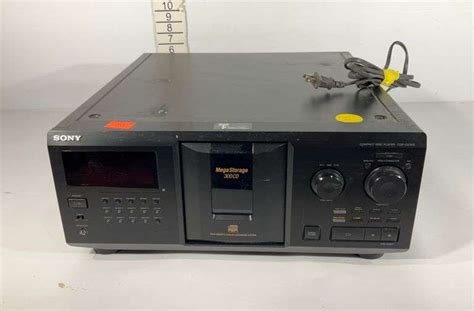 Sony Compact Disc Player Cdp Cx300 With Mega Storage Powers Up Hash Auctions