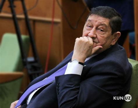 Kun Uz Obektiviga Tushgan Yil Suratlari