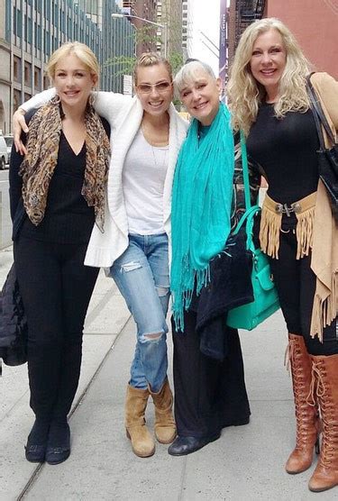 Ernestina Sodi Thalías Sister And Camila Sodis