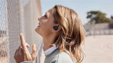 5 Perbedaan Wireless Dan Bluetooth Headset Untuk Kamu Pilih