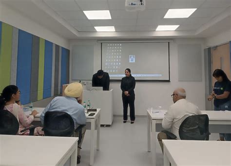 Priya Garg On Linkedin Futuretycoons Signsense Aiforgood