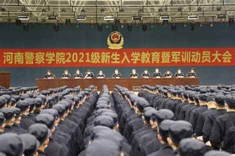 军训特辑｜飒爽英姿 不负藏蓝梦 知乎