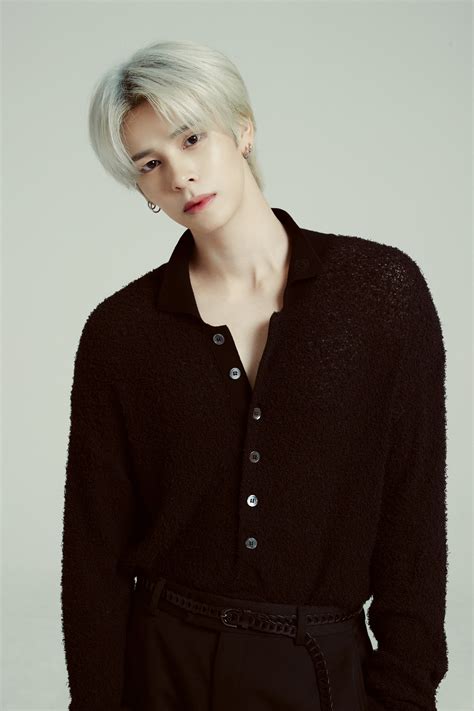 더쿠 크래비티 오늘 컴백 인터뷰 사진