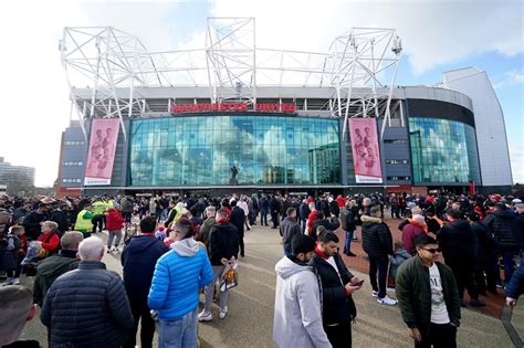 Man Utds Old Trafford District Redevelopment Plan Bc Game