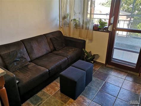 етаж от къща център Етаж от къща 60 кв м Обзаведена Къщи под наем Център Пловдив двуст