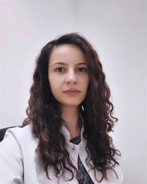 Д р Невена Райкова Кардиолог София Супердок