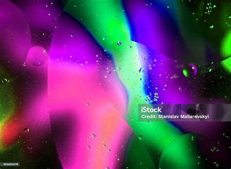 오렌지색과 보라색의 물과 기름이 섞인 아름다운 추상적인 배경 추상적인 매크로 배경입니다 바탕 화면 배경 무늬 텍스처 색깔 있는 거품 0명에 대한 스톡 사진 및 기타 이미지