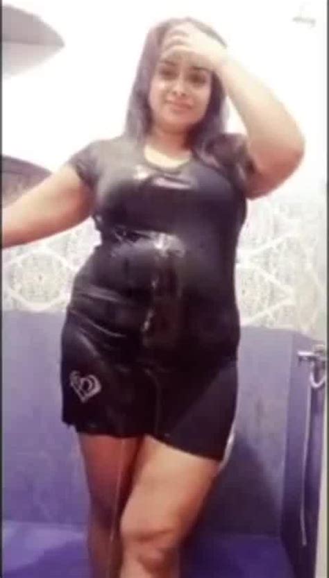 Indian Hefty Bra Stuffers Step Sister Arya In Wc