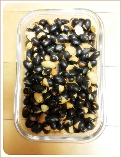 심심풀이 검은 볶은콩 효능은 네이버 블로그