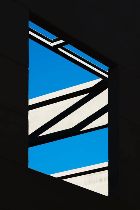 Loosing One Dimension Ma G