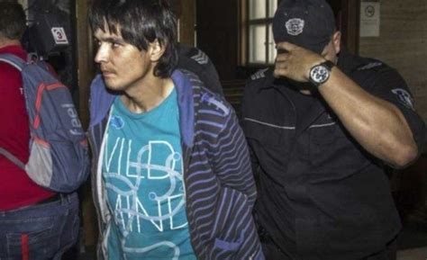 Освободиха от ареста мъжа който наръга младеж в тролей 7