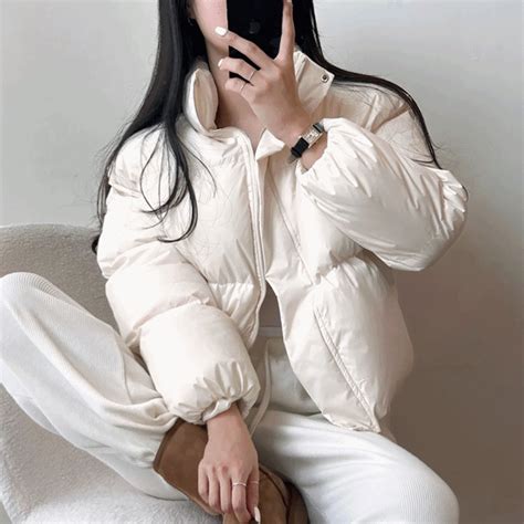 당일배송 겨울준비핵따듯 엠엔하이넥 웰론 스트링 베이직 숏패딩 3color 에이블리