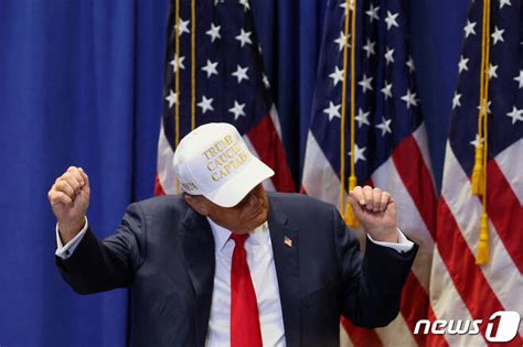 트럼프가 돌아왔다 아이오와 코커스 개막[포토 In 월드]