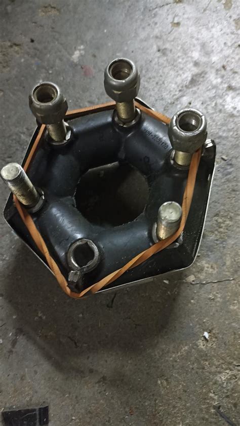 Náhradní Díly Mix Nových A Použitých Na Lada Vaz Niva žigul Aukro