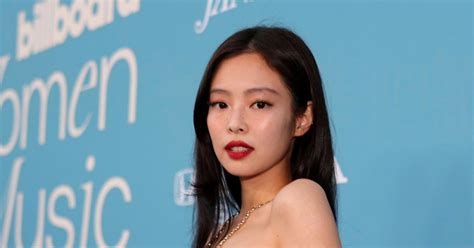 제니 美 ‘빌보드 위민 인 뮤직서 수상 “영광이고 자랑스럽다”