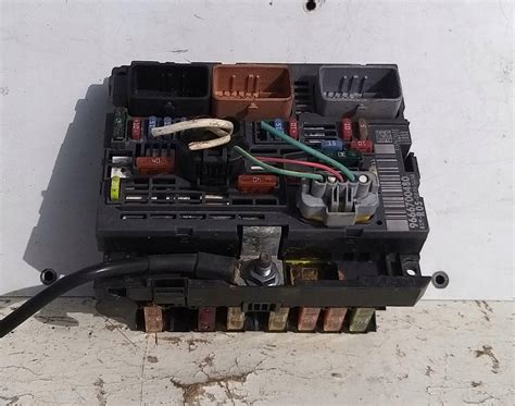 MODUŁ BSM SKRZYNKA BEZPIECZNIKÓW CITROEN BERLINGO III 9666700480 R05 ...