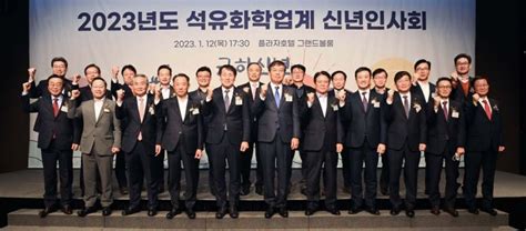 전기차 배터리 수요 둔화 반영하나리튬 가격 두달새 22 하락 아시아경제