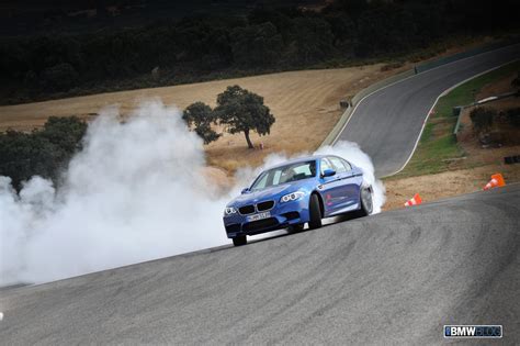 მანქანები ნისსანი და ბეემვე Tbilisi