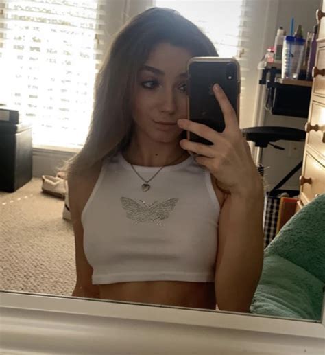 Smash Or Pass Scrolller