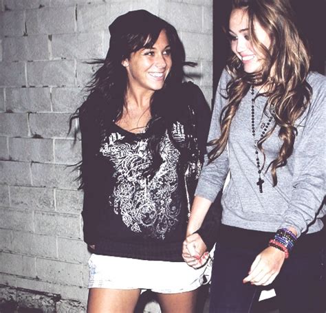 Mandy And Miley Fashion Women Miley