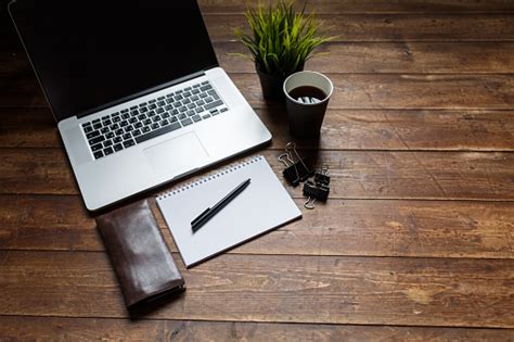 사업가의 작업 공간 위에서 보기 블랙 노트와 바탕 화면에 커피 노트북과 노트북 0명에 대한 스톡 사진 및 기타 이미지 0명 개념 검은색 Istock