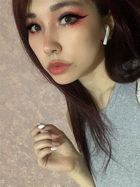 Azari Chu的性爱视频and录播节目 Stripchat