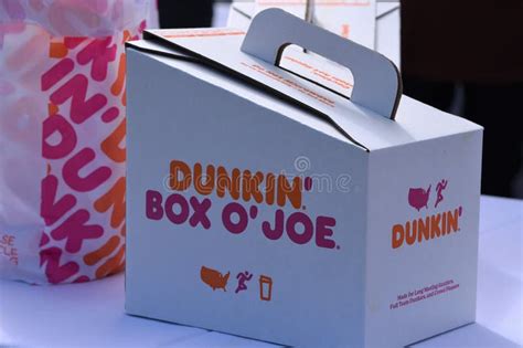 Dunkin Box O` Joe Editorial Photo Image Of Dunkin Distinctive 244372586