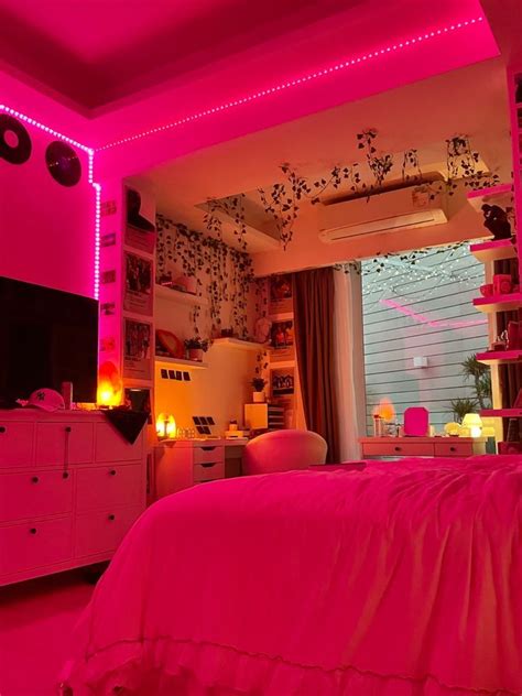 Pin On Savannahs Wishlist Luxury Room Bedroom Room Inspiration Bedroom Cozy Room Decor