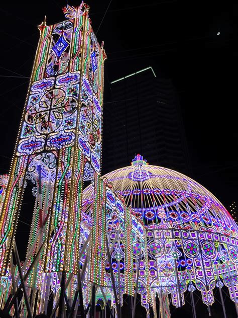 Tensorflow Dataset Batch Repeat Shuffle Explained