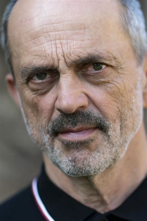 Jacek Koman Esan Tv™