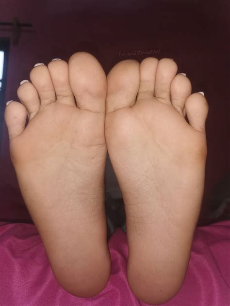 Gs Friends Soft And Tiny Feet Soles By F3rch0w On Deviantart