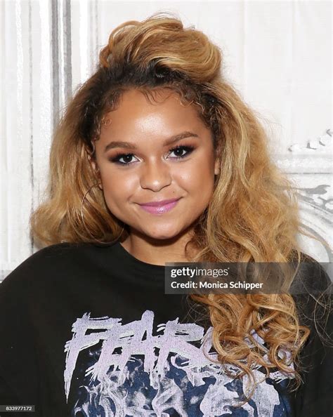 Singer Rachel Crow Discusses Her New Dance Floor Ready Single Dime