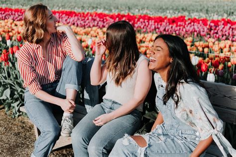 4 Tips And Tricks Of Become A Social Butterfly