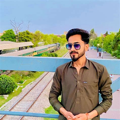 ‎احسن عباس کیانی🔥‎ 🌙🕌 Instagram