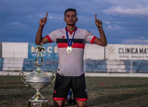 Atanasio Campeões Do Futuro