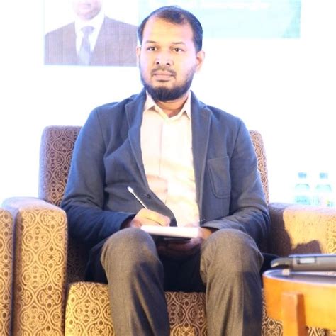 Dr Abbas Uddin Shiyak