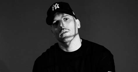 Discover Yero Greeces Native Dj And Music Producer Produchertzcom