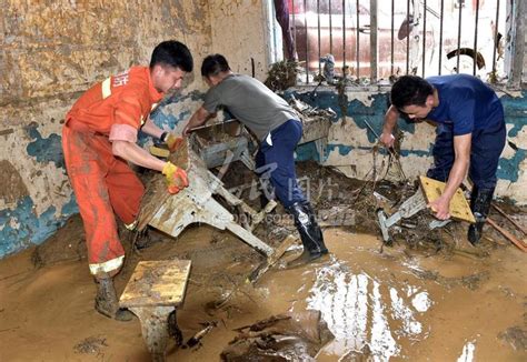 贵州从江：灾后救援忙 人民图片网