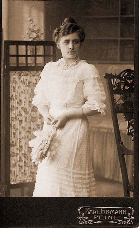 Anna Ca 1902 Foto And Bild Altes Analoges Zeugs Motive Bilder Auf