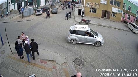 Баян Өлгий 🚗 Жолоо барьж байхдаа гар утсаа бүү ашиглаарай Саяхан төвийн телекамерийн