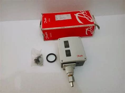 Danfoss Rt5 Pressure Switch Rt5 017 5255 At ₹ 6000 Piece Danfoss