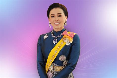 สำนักพระราชวัง เชิญชวนประชาชนลงนามถวายพระพร สมเด็จพระราชินี