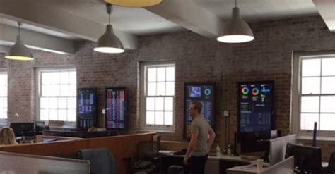 how to create a sql dashboard that pulls in data from your database klipfolio