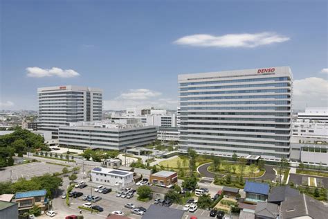 Denso und BlackBerry bringen Automobil-HMI-Plattform