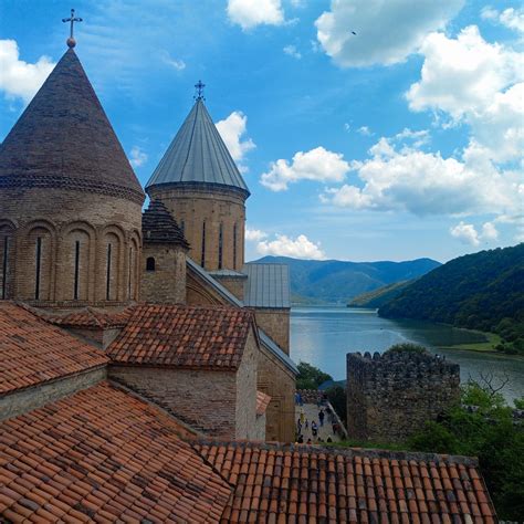 მთავარი 🔻 ქმრის მკვლელობის ბრალდებით დაკავებული 25 წლის ქალის თეკლა გერსამიას დედა